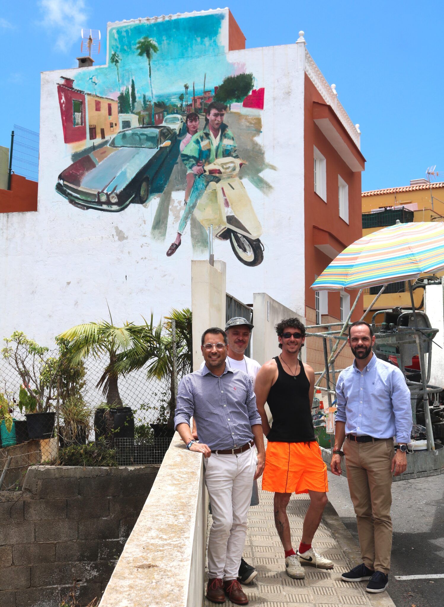 Nuevo mural de '6 de 12' en Lomito Vaso por el catalán 'Van_vuu' - Los ...